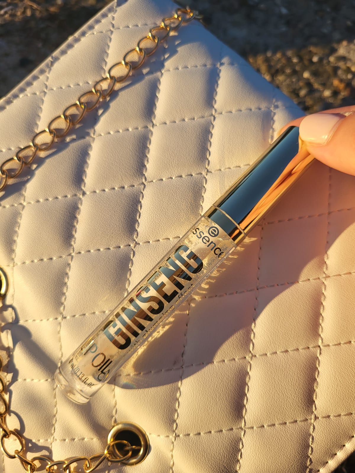 Ginseng Lip Oil 02 Energy Booster | Essence Cosmetics | Essence lip oil ...