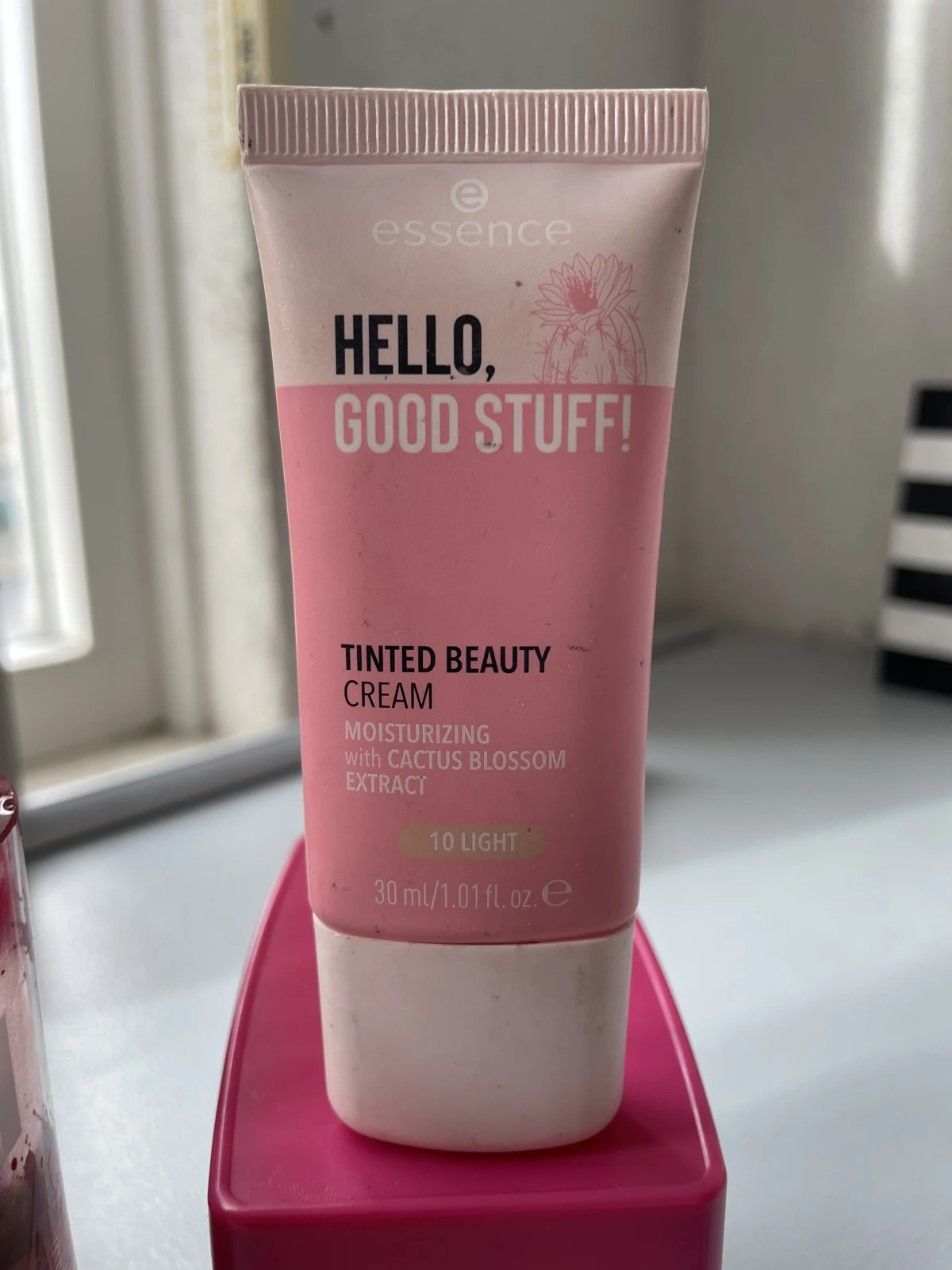 - Hello Good Stuff Tinted Cream Coloring Face Cream 10 Light 30Ml ...