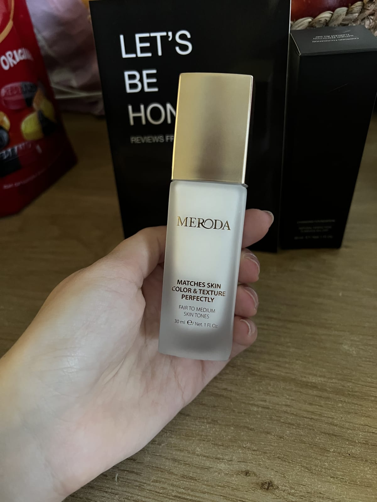 Changing Foundation | Meroda Cosmetics | - We Are Eves: eerlijke ...