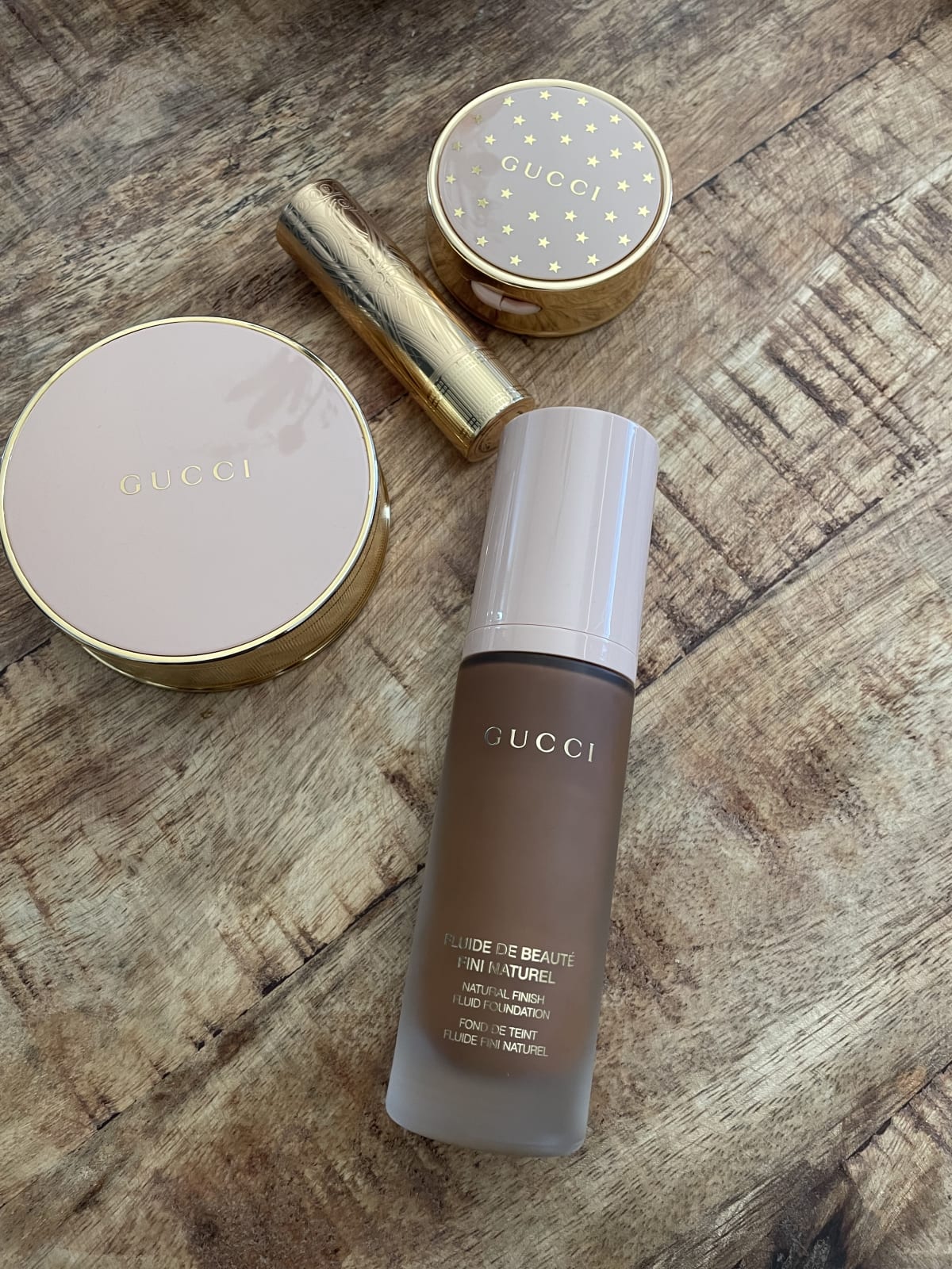 Gucci Gucci Beauty Fluide De Beauté Fini Naturel - Natural Finish Fluid ...