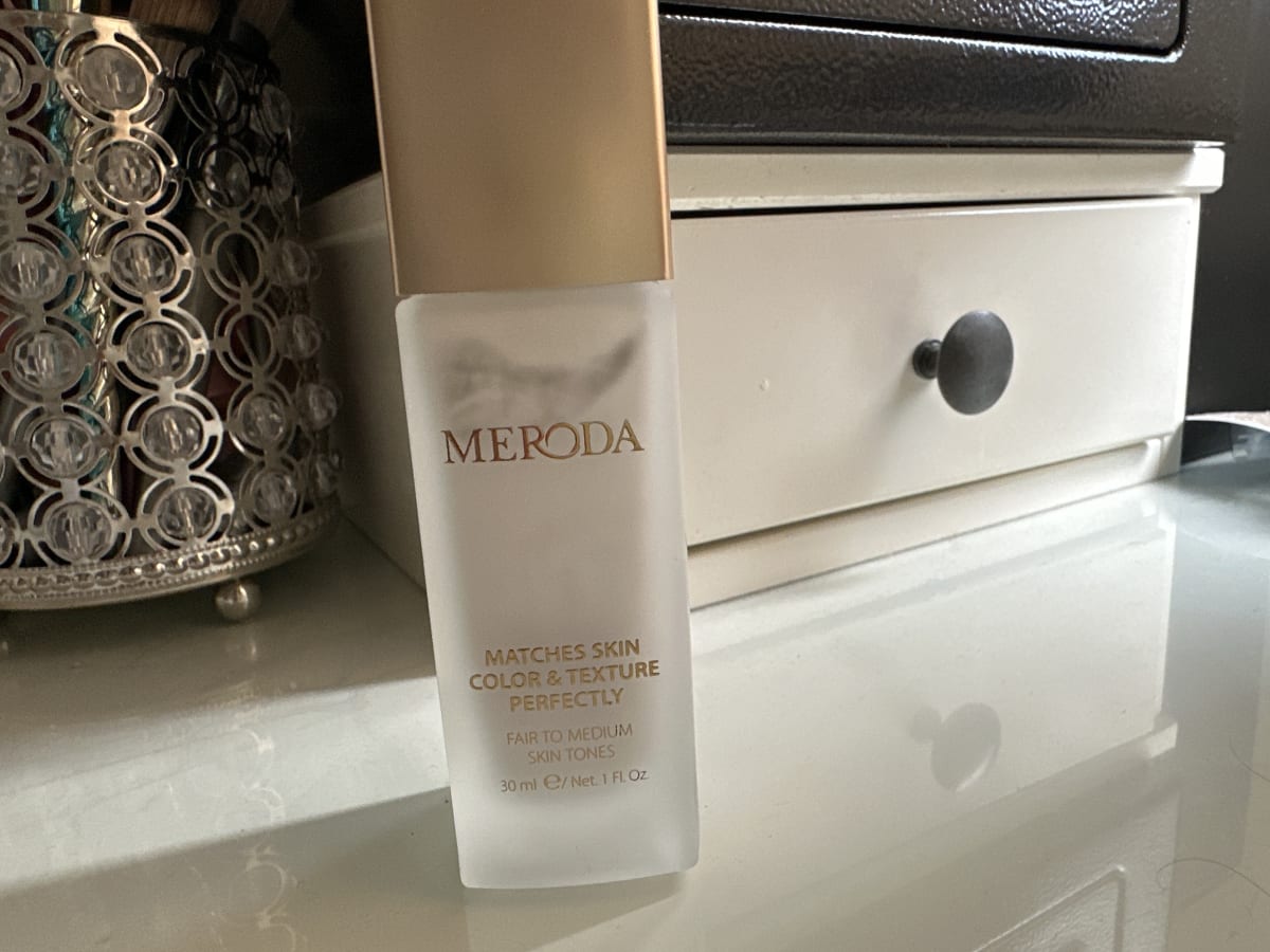 Changing Foundation | Meroda Cosmetics | - We Are Eves: eerlijke ...